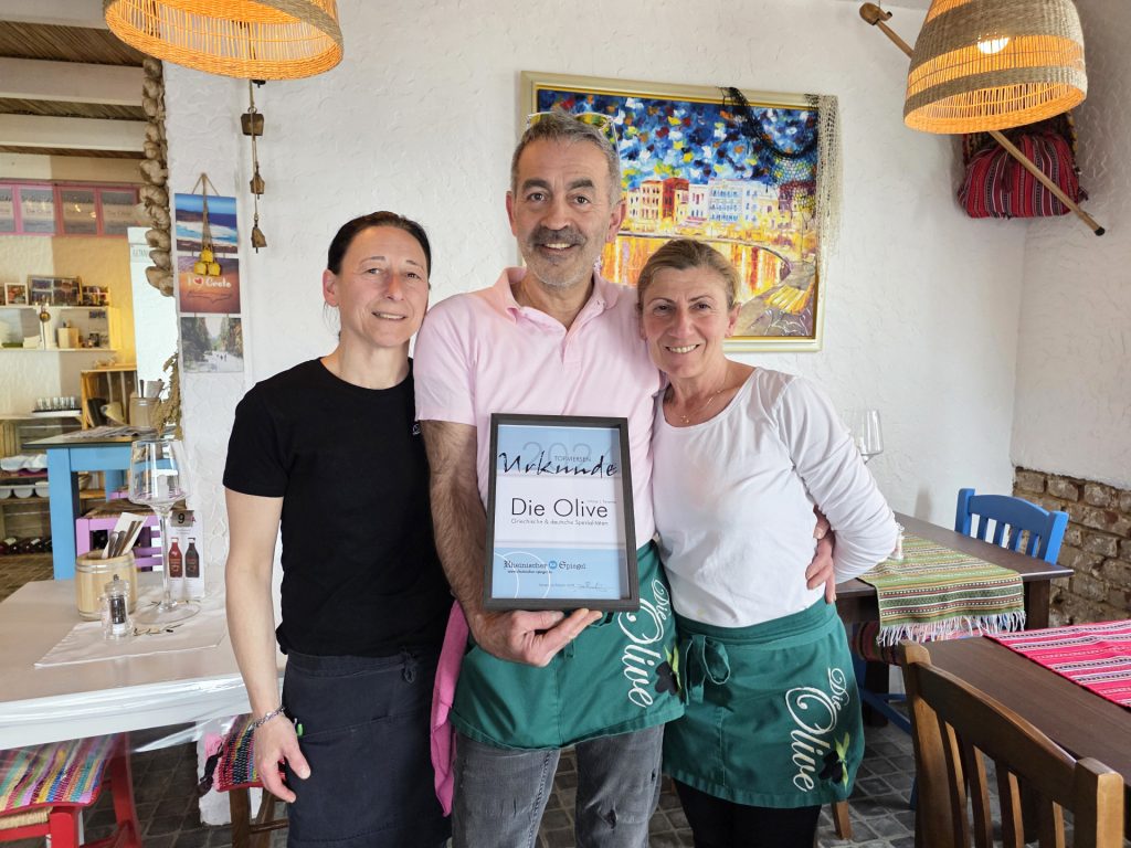 „Die Olive“ erneut prämiert: Griechische Genuss-Oase in Viersen ...