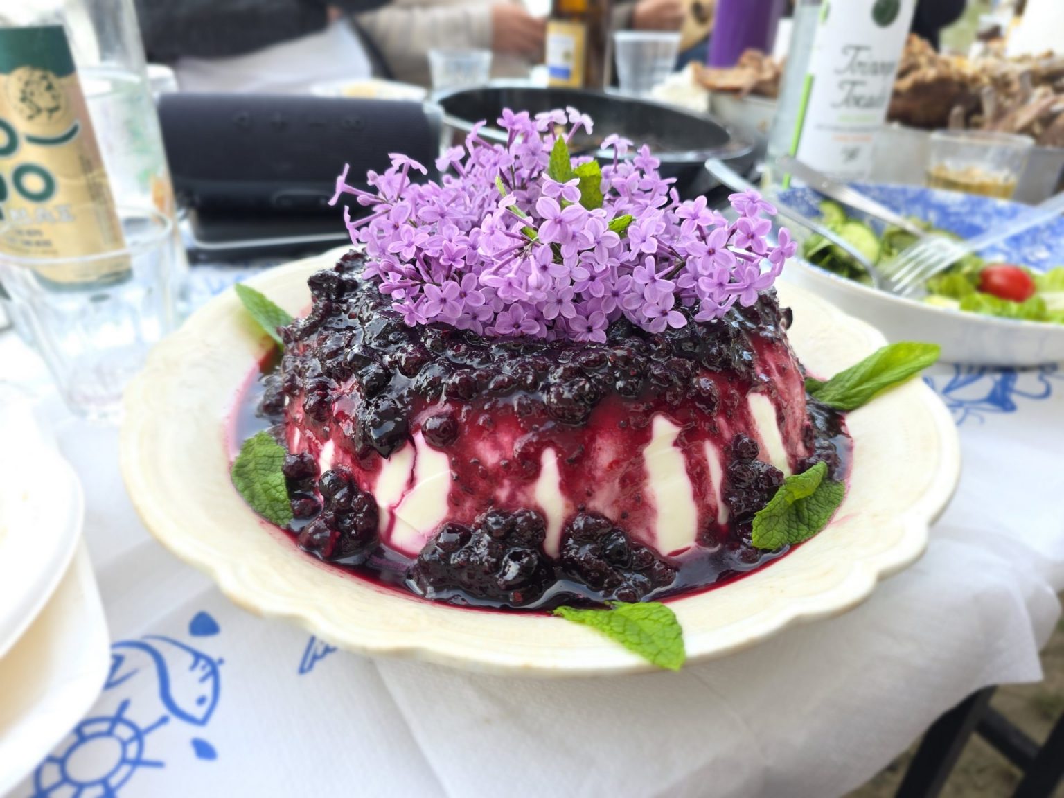 Eisgenuss mit Knusper & Beerenpoesie – Joghurteis à la Sommertraum ...
